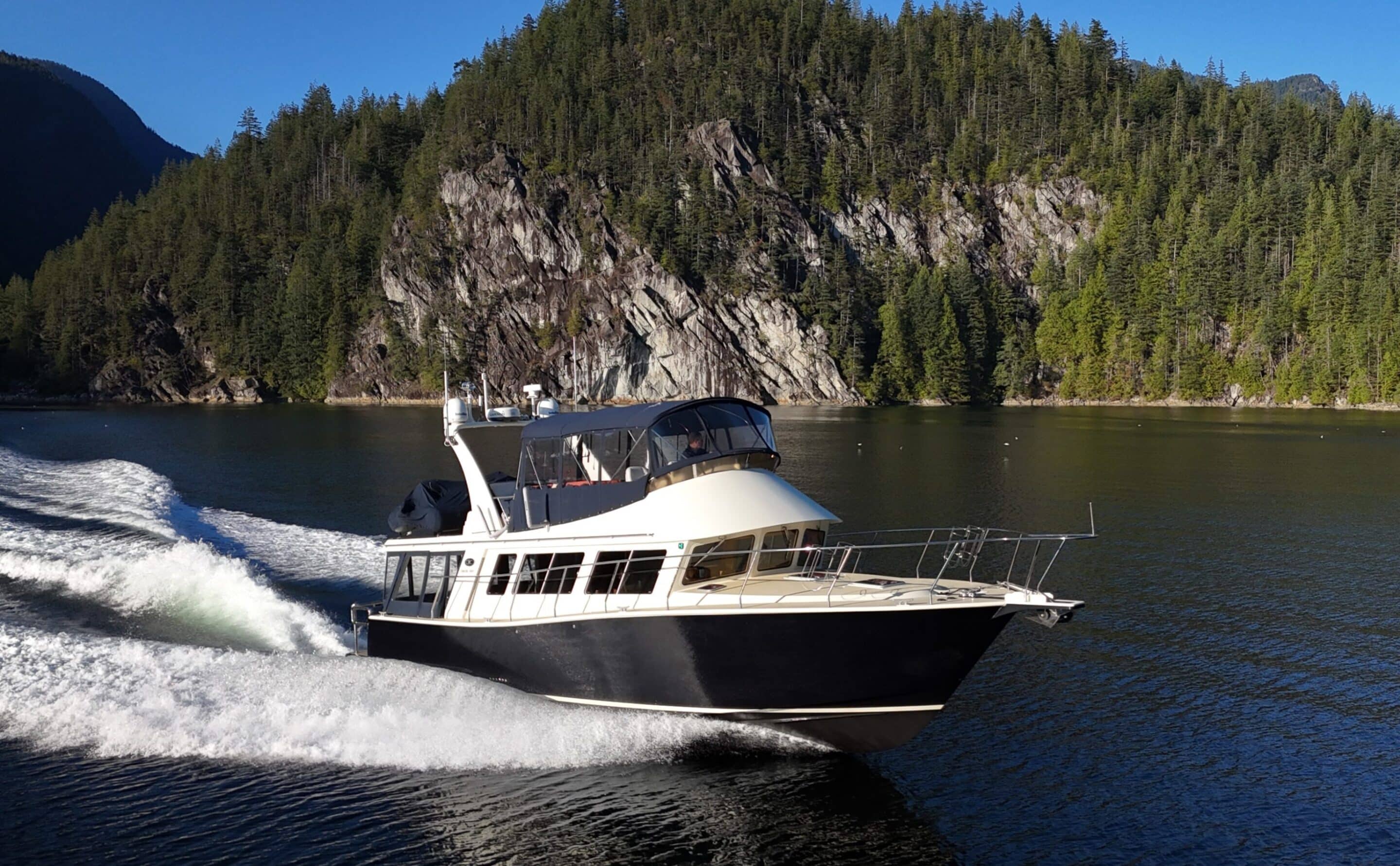 2013 Coastal Craft 45 Flybridge - Specialty Yachts - Vancouver